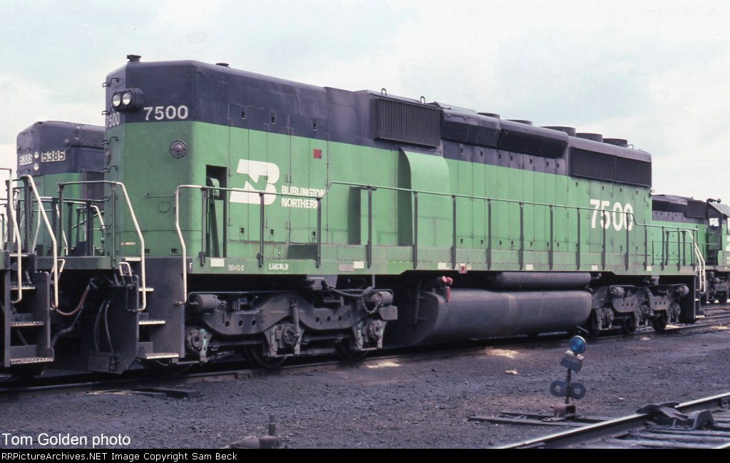 BN 7500--SD40-2B
